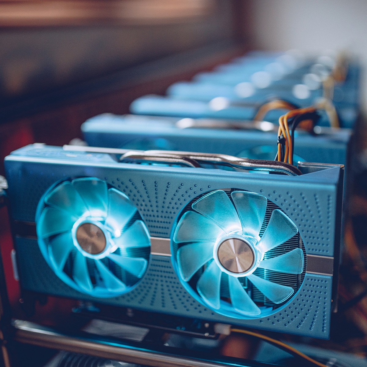 Is ASIC mining better than GPU? - Leed Miner